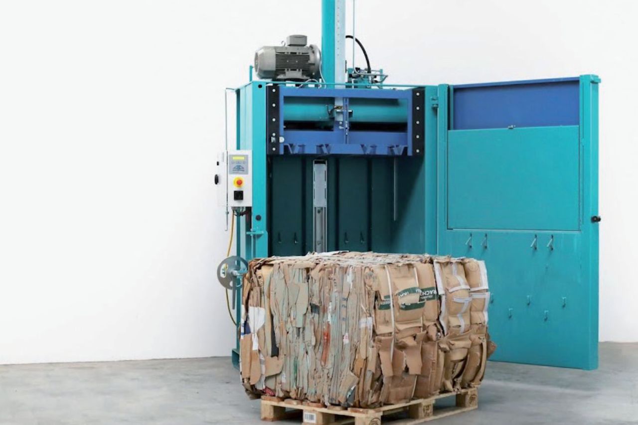 Single or Dual Ram: how to choose the right baler for your recycling ...